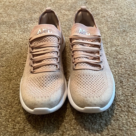 APL | Shoes | Apl Techloom Breeze Running Shoe | Poshmark